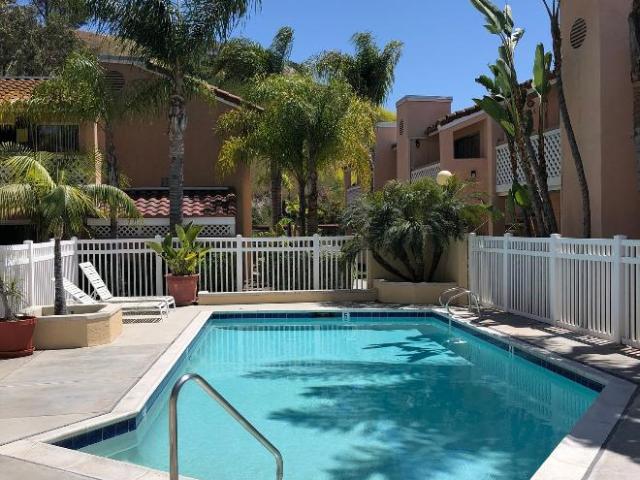2 Br, 2 bath, Condo 3242 Bonita Road