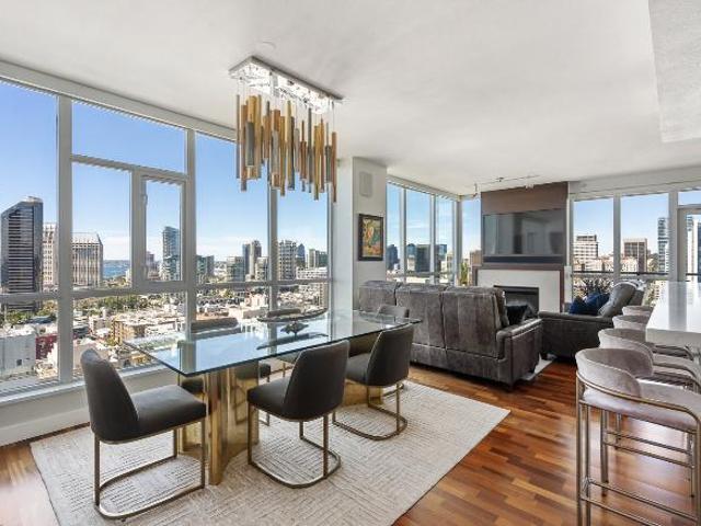 2 Br, 2 bath, Condo 325 7th Ave