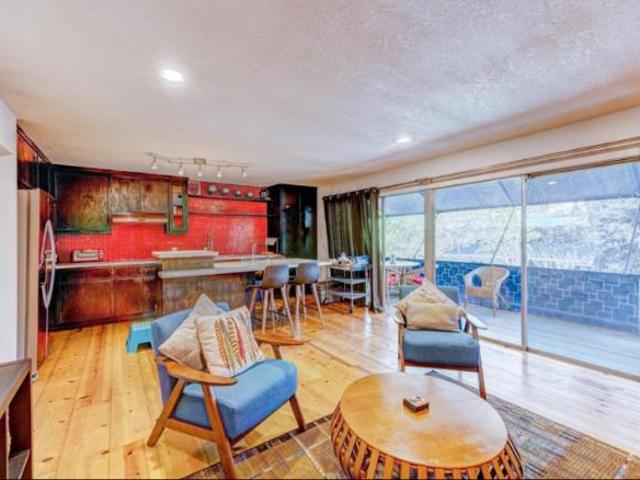 2 Br, 2 bath, Condo 3271 Sul Ross