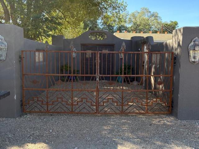 2 Br, 2 bath, Condo 32 St Francis Plaza