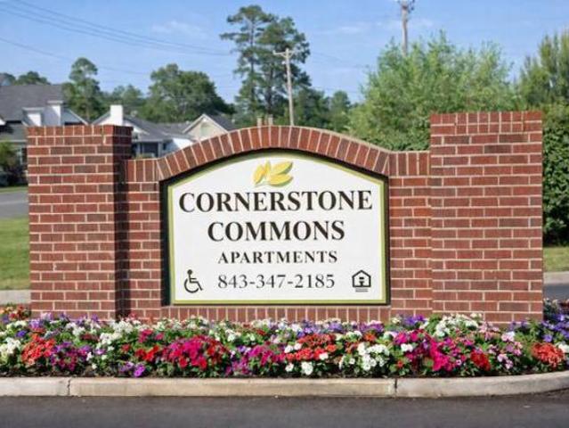 2 Br, 2 bath, Condo 330 Commonwealth Cir