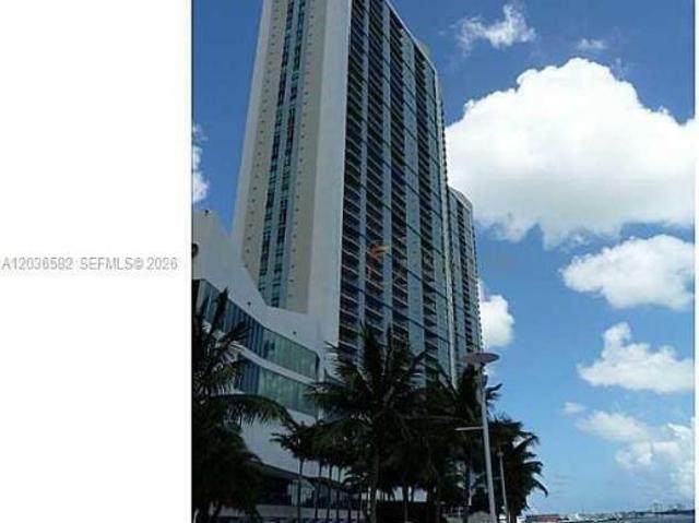 2 Br, 2 bath, Condo 335 Biscayne Bl