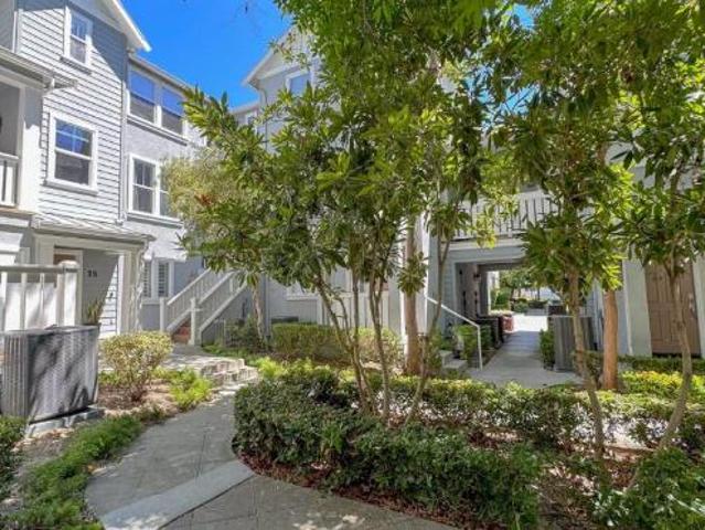 2 Br, 2 bath, Condo 37 Hinterland Way