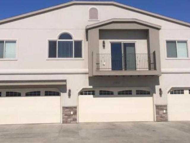 2 Br, 2 bath, Condo 340 Barney