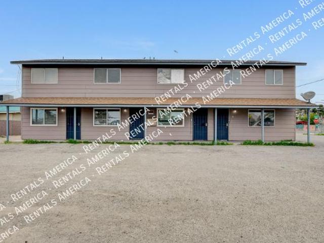 2 Br, 2 bath, Condo 3411 Center Dr Apt A