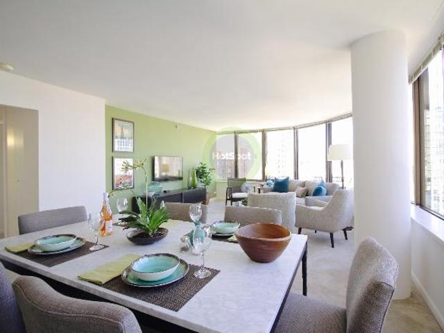2 Br, 2 bath, Condo 343 E Ontario