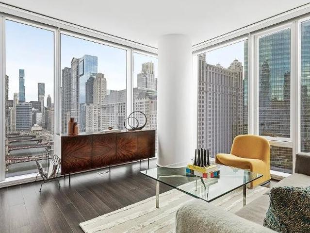 2 Br, 2 bath, Condo 343 N Orleans St
