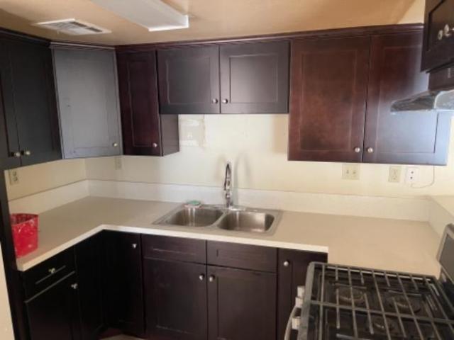 2 Br, 2 bath, Condo 343 W Lomita Ave