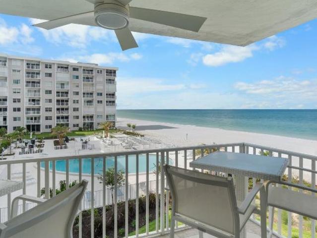 2 Br, 2 bath, Condo 3443 Gulf Shore Blvd N
