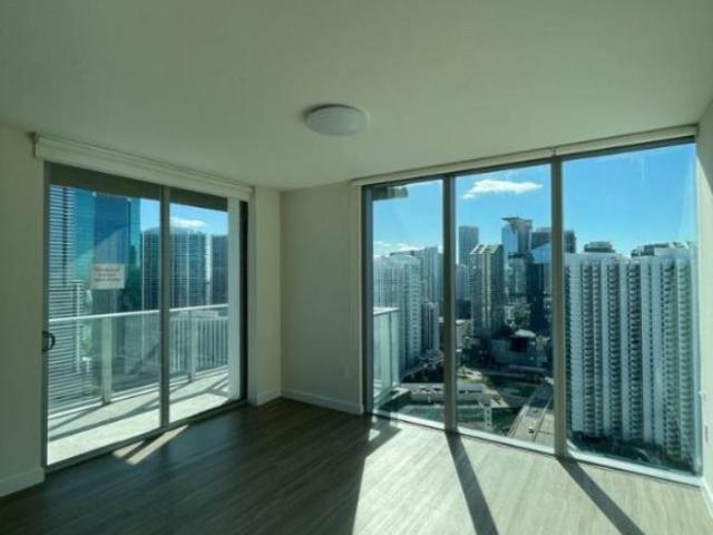 2 Br, 2 bath, Condo 34 Sw 1st St