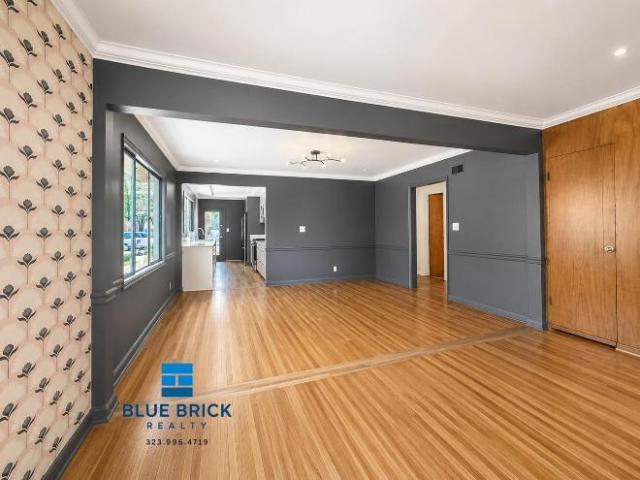 2 Br, 2 bath, Condo 3520 W 5th St