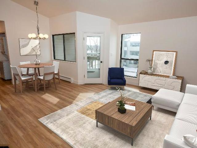 2 Br, 2 bath, Condo 3545 28th St