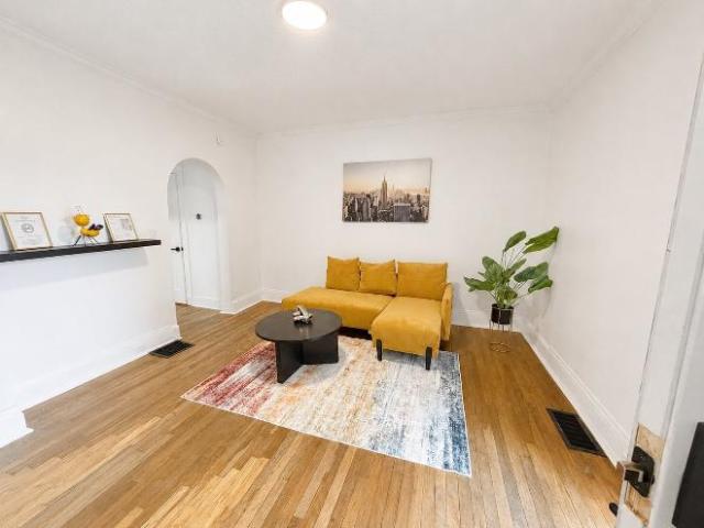 2 Br, 2 bath, Condo 3587 Midway Rd