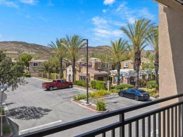 2 Br, 2 bath, Condo 35816 Hazelhurst St