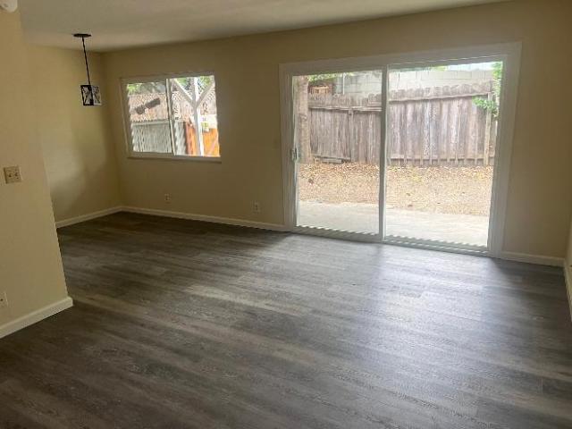 2 Br, 2 bath, Condo 3612 Jamison Way