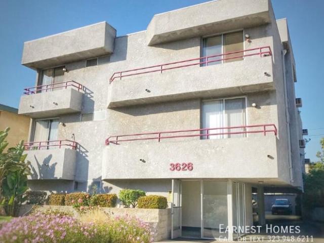 2 Br, 2 bath, Condo 3626 Empire Dr