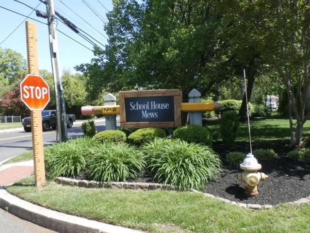 2 Br, 2 bath, Condo 36 Eraser Rd