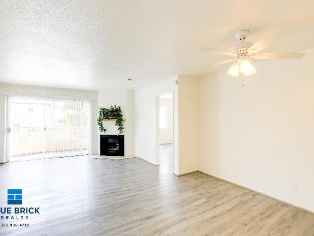 2 Br, 2 bath, Condo 3775 Beethoven St