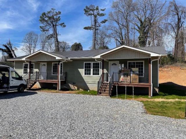 2 Br, 2 bath, Condo 382 Miller Ave