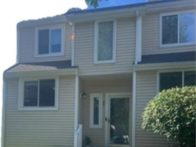 2 Br, 2 bath, Condo 38 Gaslight Ln