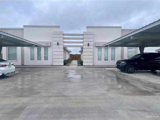 2 Br, 2 bath, Condo 3918 Las Vistas Ln