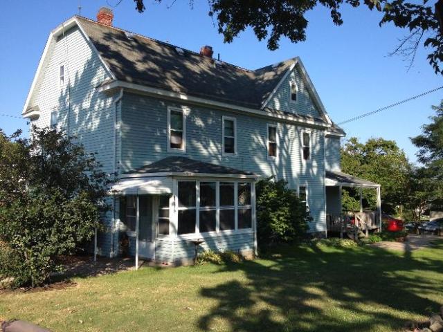 2 Br, 2 bath, Condo 3921 Longview Ave