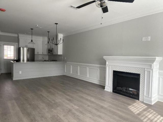 2 Br, 2 bath, Other 409 Morecrest Lane
