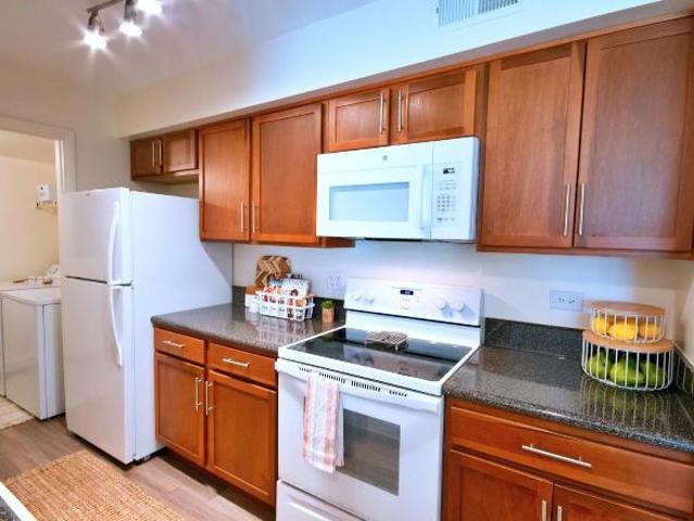 2 Br, 2 bath, Other 4124 Landing Drive