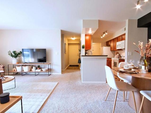 2 Br, 2 bath, Other 4124 Landing Drive