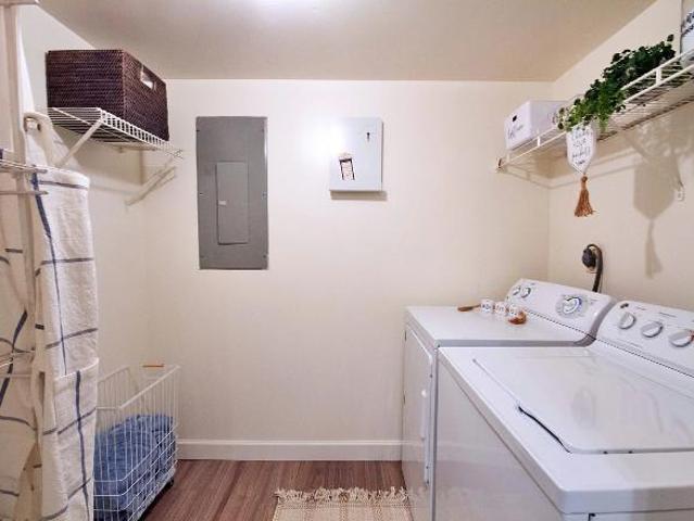 2 Br, 2 bath, Other 4145 Landing Drive