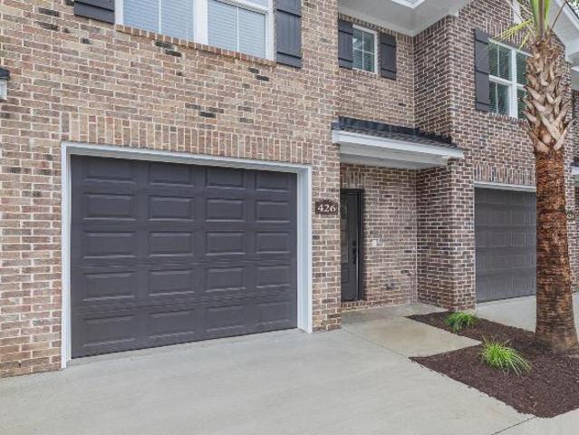 2 Br, 2 bath, Apartment 440 Wren Crest Ln