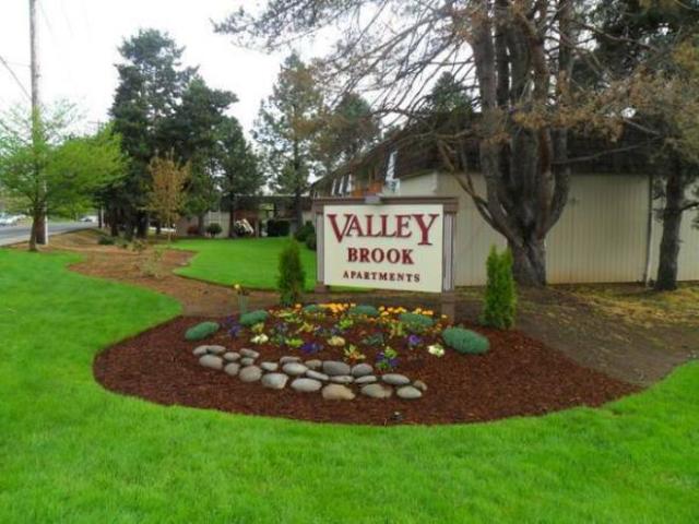 2 Br, 2 bath, Other 4954 Liberty Road S