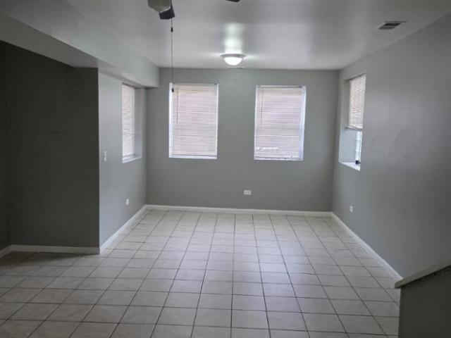 2 Br, 2 bath, Other 6142 South King Drive