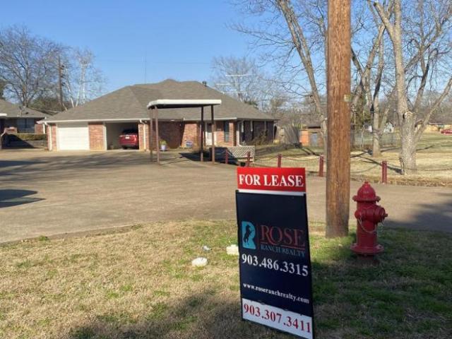 2 Br, 2 bath, Other 640 Canada Street