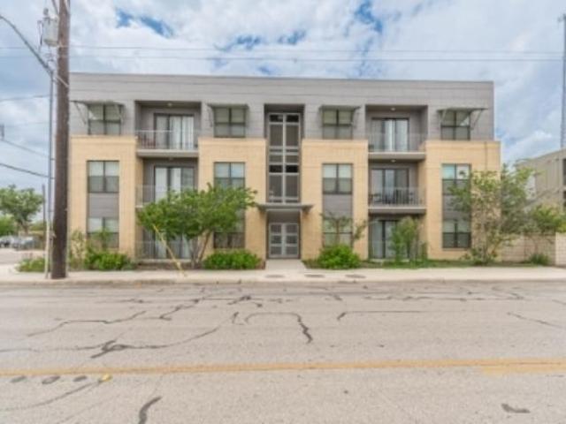 2 Br, 2 bath, Other 711 South Frio Street