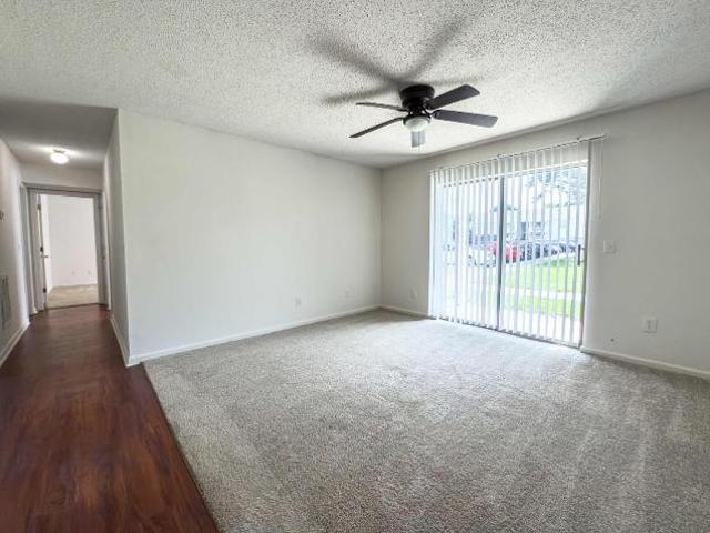 2 Br, 2 bath, Other 713 South Parker Dr