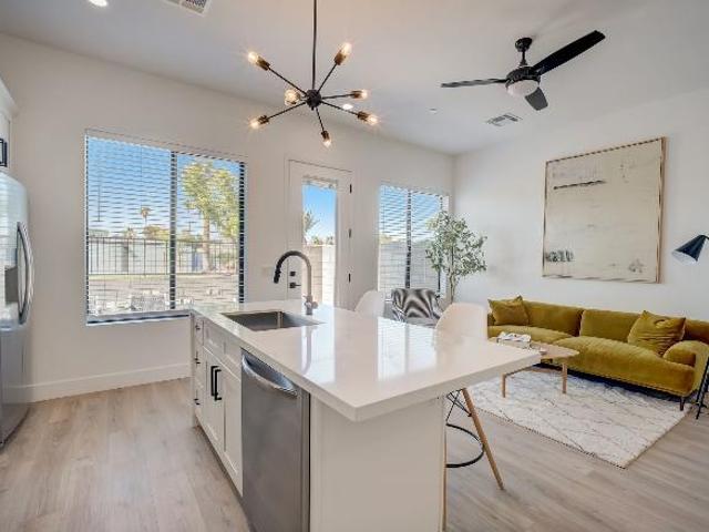 2 Br, 2 bath, Other 777 West Coolidge Street