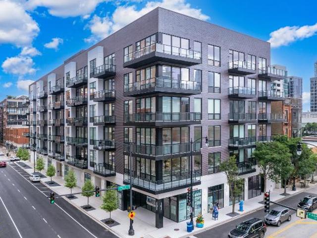 2 Br, 2 bath, Other 812 W Adams Street