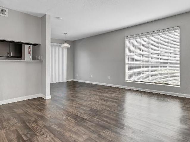 2 Br, 2 bath, Apartment 12261 Fondren Road