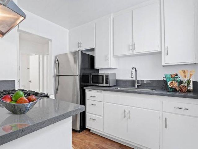2 Br, 2 bath, Other 12317 Texas Ave