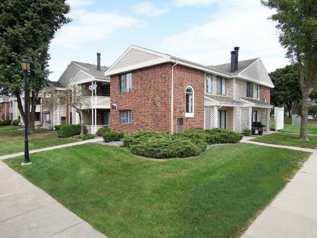 2 Br, 2 bath, Other 1527 Westminster Drive