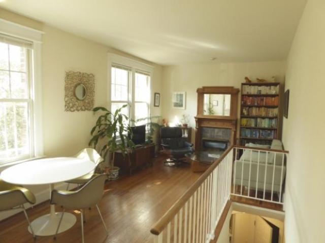 2 Br, 2 bath, Other 1685 Crescent Place Nw