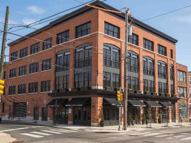2 Br, 2 bath, Apartment 1833 Fairmount Ave