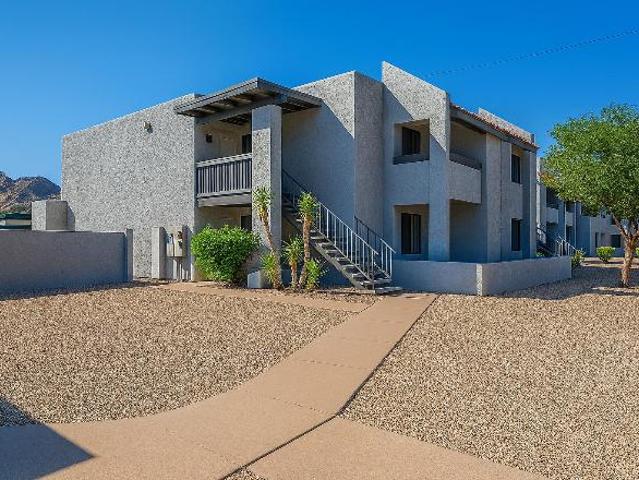 2 Br, 2 bath, Other 2223 East Cactus Road