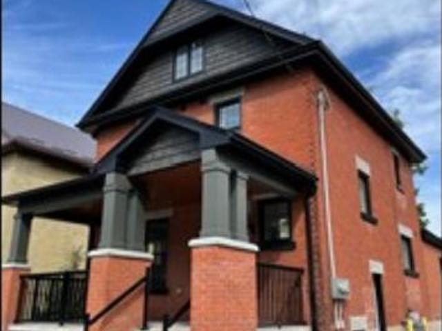 2 Br, 2 bath, Apartment 322 Huron Street