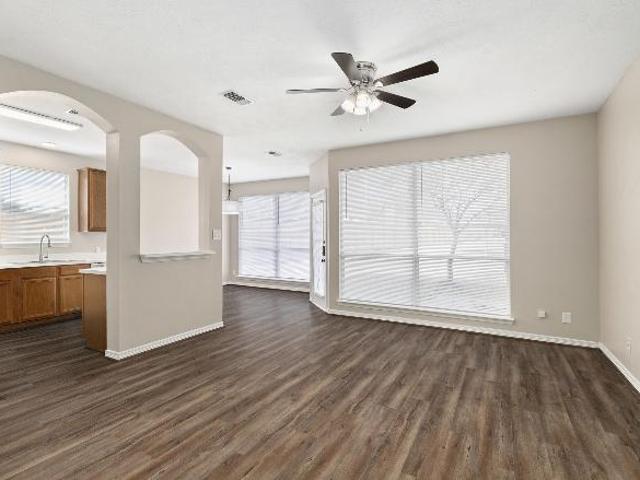 2 Br, 2 bath, Other 343 Stone Hill Drive