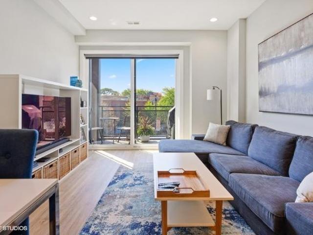 2 Br, 2 bath, Other 3901 N Lincoln