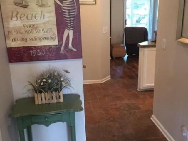 2 Br, 2 bath, Single Family Home 102 Marsh Winds