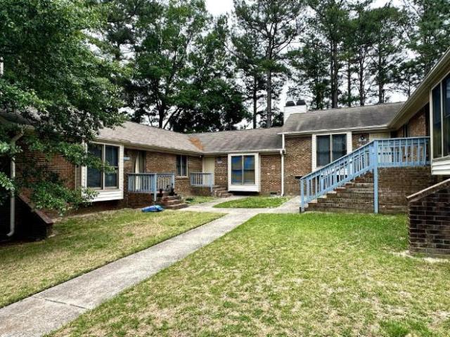 2 Br, 2 bath, Single Family Home 103 Homeplace Ct