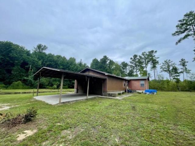 2 Br, 2 bath, Single Family Home 275 Wineson Dr